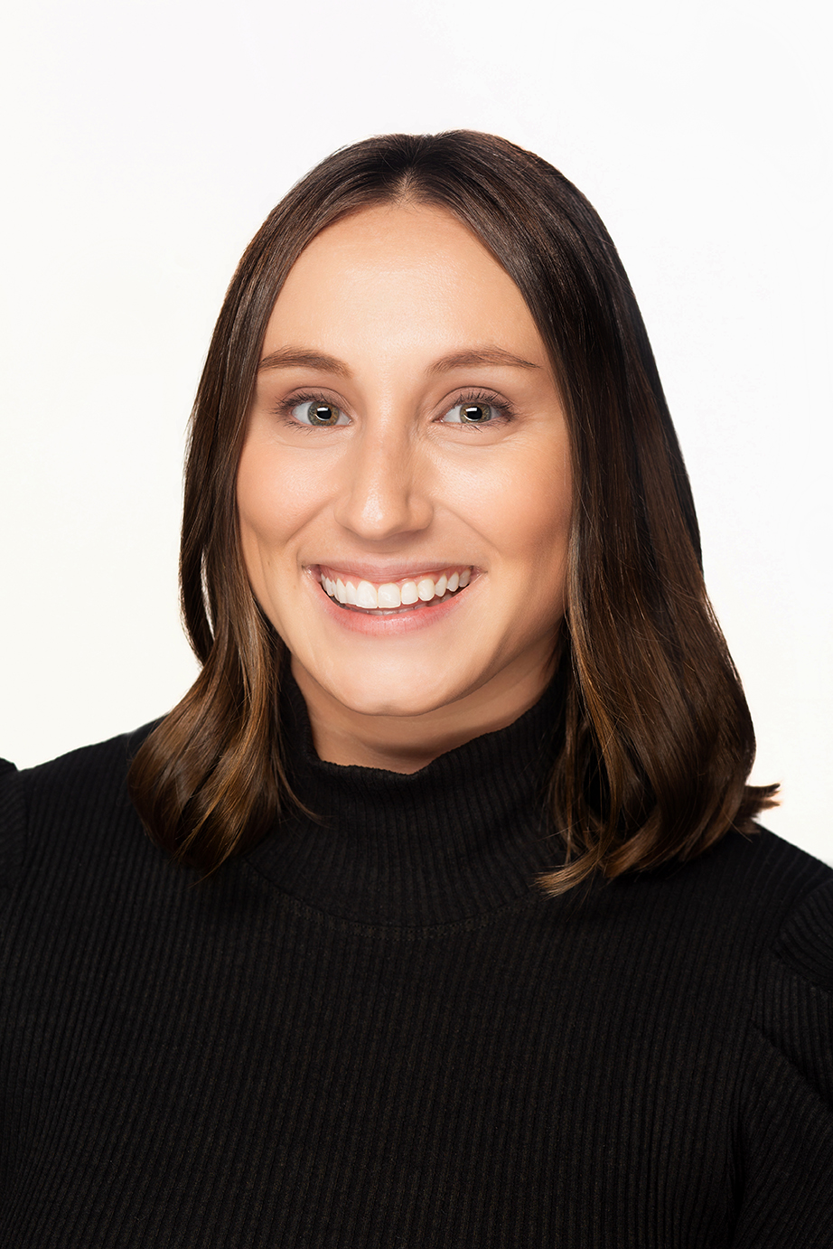 Headshots – Bee Beautiful Studios