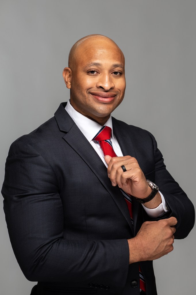 Darnell St Bernard – Headshots – McAllen, Texas – Bee Beautiful Studios